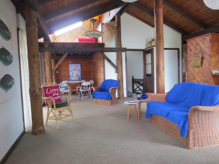 Ahipara Pine Beach Retreat - Ahipara