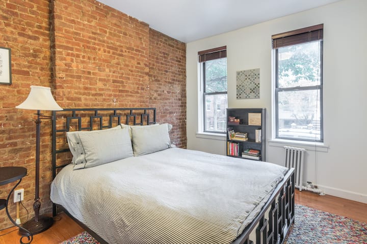 Greenpoint Brooklyn Modern Charm - 布魯克林
