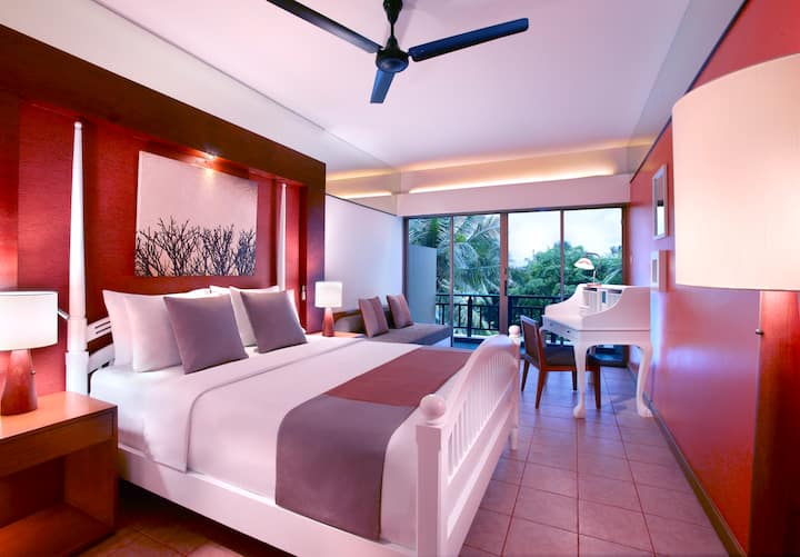 An Exotic One Bedroom Resort Room - Lagoi