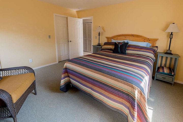 Bed & Bath On Pack Creek - Moab, UT