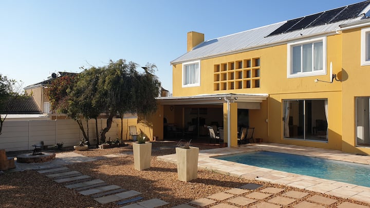 West Beach Manor - Parklands