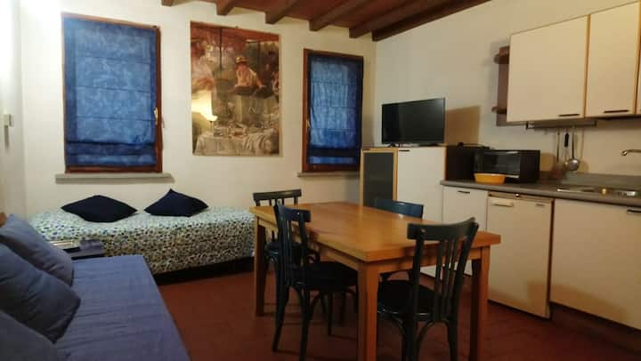 In Centro Storico "Popol Giost" Appartamento - Reggio Emilia