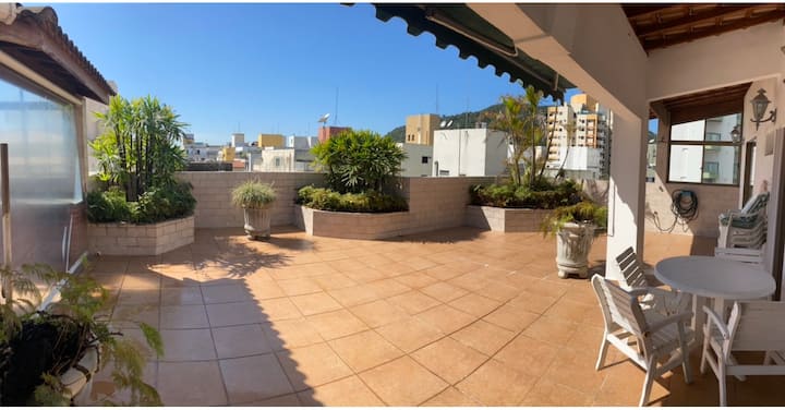 Apartamento Cobertura Ampla E Com Churrasqueira! - Guarujá