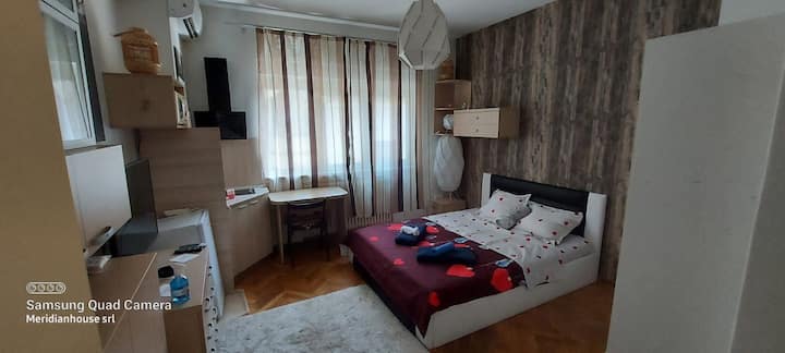 Bucharest Holidays Central Stately Area - Bucarest