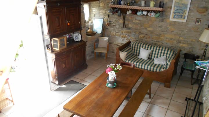Maison De Campagne Dans Hameau Paisible - Périgord