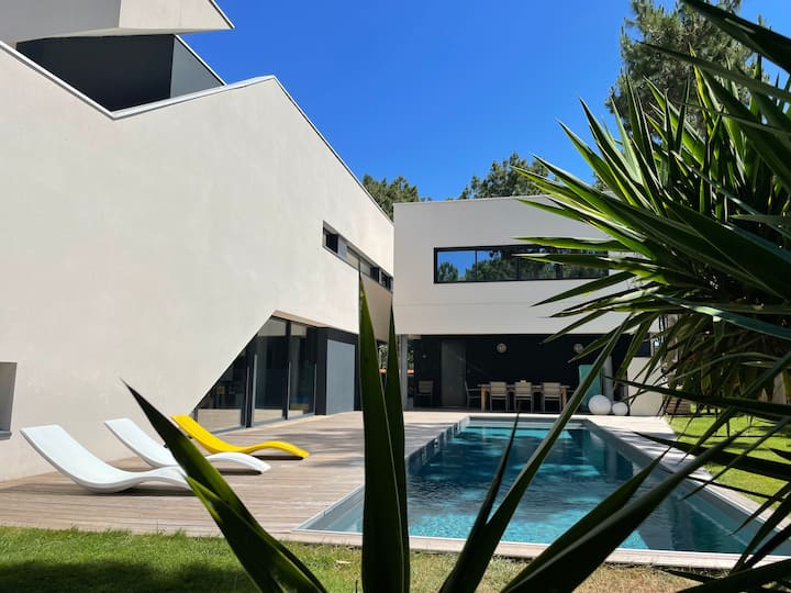 Maison Contemporaine Avec Piscine Dans Golf - Plage de la Palmyre