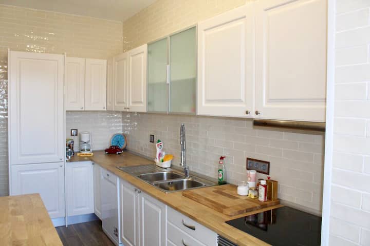 Stylish  Central Porto Apartment W/free Parking - Matosinhos