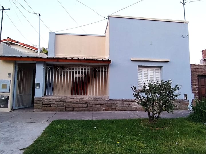 Casa Con Entrada Independiente En Mar Del Plata - Mar del Plata