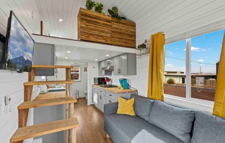 Farmhouse Tiny Home Near Grand Canyon, Sleeps 5 - Arizona