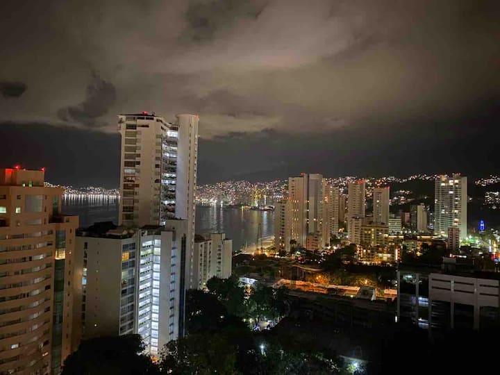 Acapulco Frente Al Mar Con Vista Espectacular - Acapulco