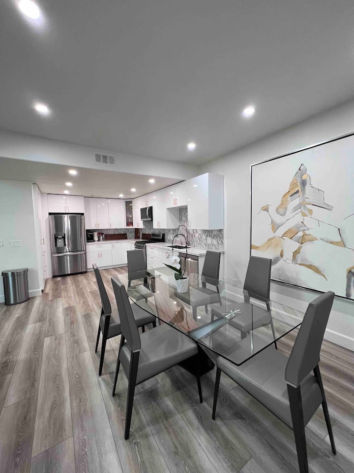 Upscale Master Suite, Sauna Inside, Close To Beach - Encinitas, CA