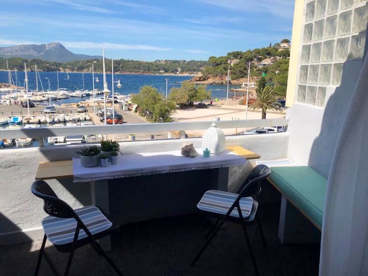 Appartement Vue Mer Port Des Oursinières - Le Pradet