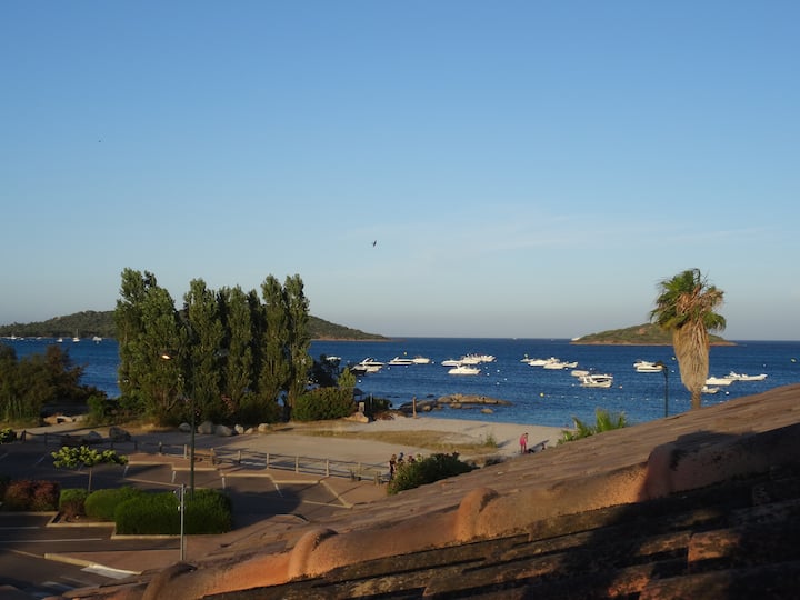 Appartement 65 M² En Duplex à 20m De La Plage - Lecci