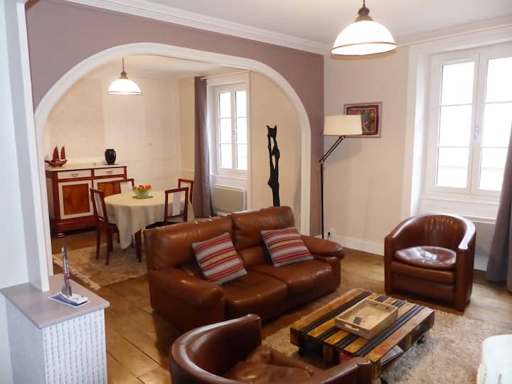 Bel Appartement De 65m2 Au Cœur D’intra-muros - ibis Styles Saint Malo Centre Historique