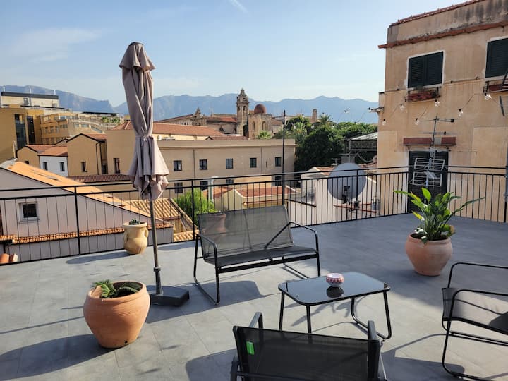 Palazzo Reale Rooftop - Palermo
