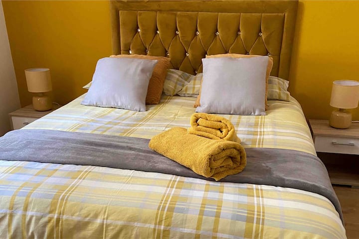 Georges Holiday Apartment Flat4 ,13 Lombard Street - Loch Ness