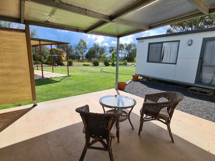Granny Flat With Magic Sunsets Over The Paddocks - Griffith