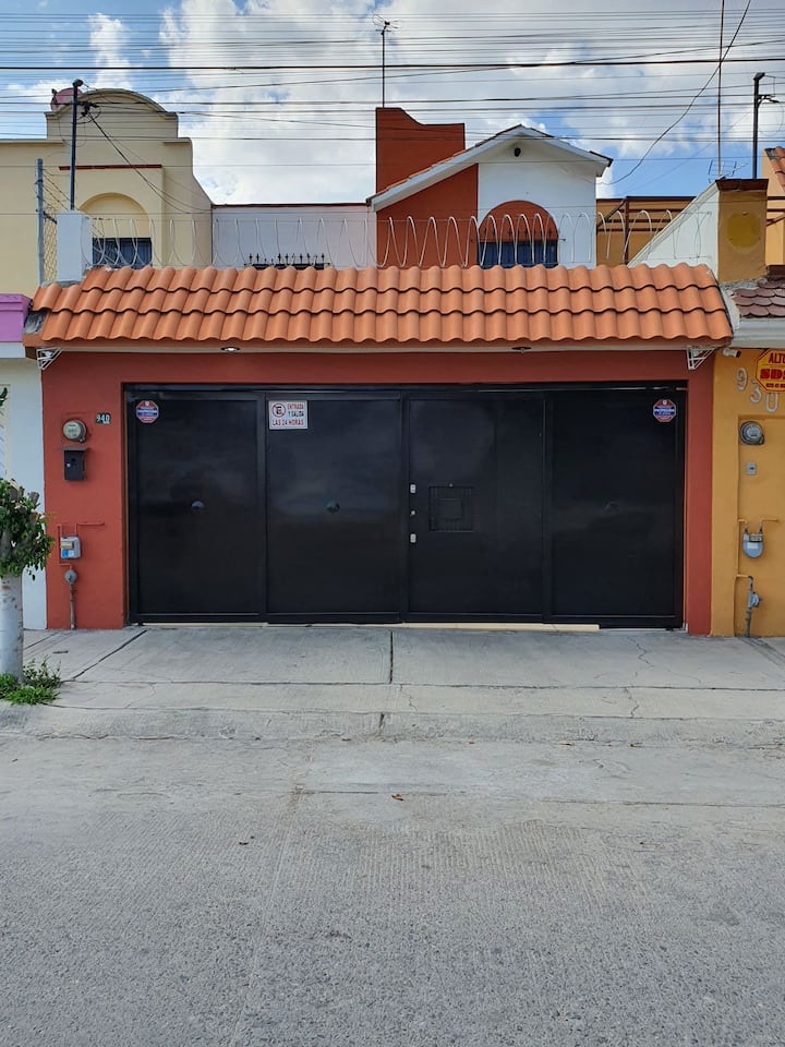 Depa De Donna -Colonia Esmeralda - Estadio Lastras - San Luis Potosi