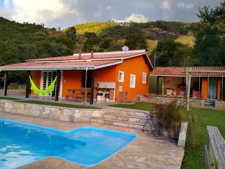 Casa De Campo
Tia Neuza & Tio Luiz 1 - Extrema