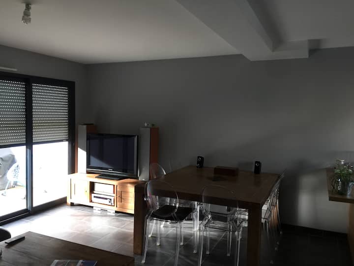 Maison Moderne Et Charmante De 5 Pièces A Nantes... - Nantes