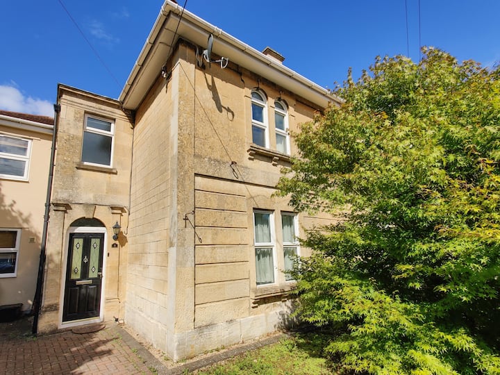 Beautiful, Comfortable Period Home, Large Garden - United Kingdom