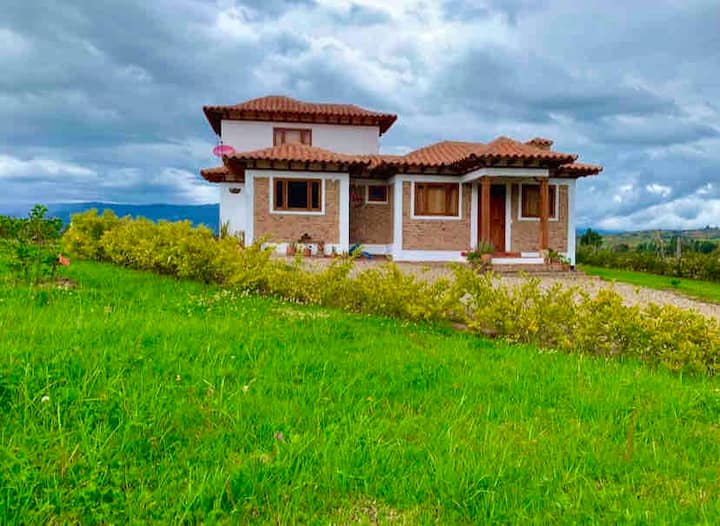 Cabaña Llena De Vida Con Chimenea Interior - Villa de Leyva