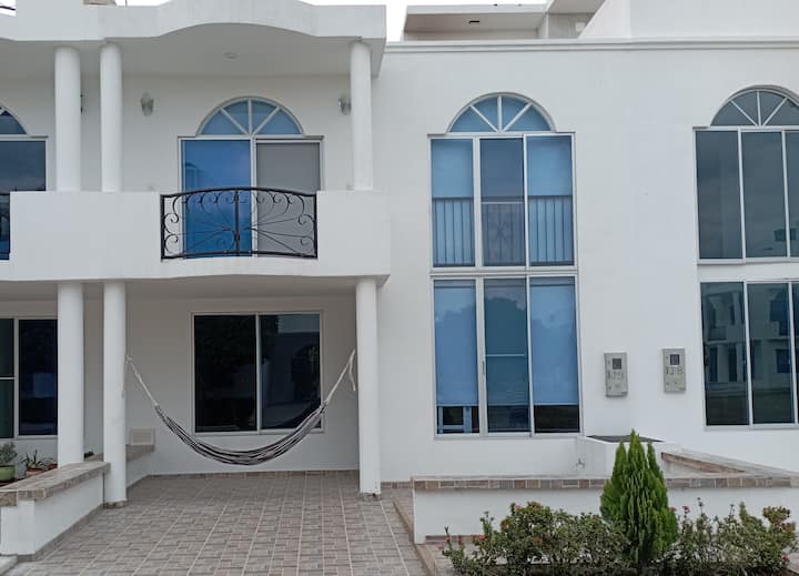 Se Alquila Espectacular Casa En Flandes Tolima - Flandes