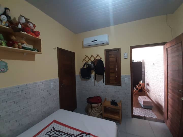 Suíte Com Cozinha Em Casa Familiar - Parnaíba