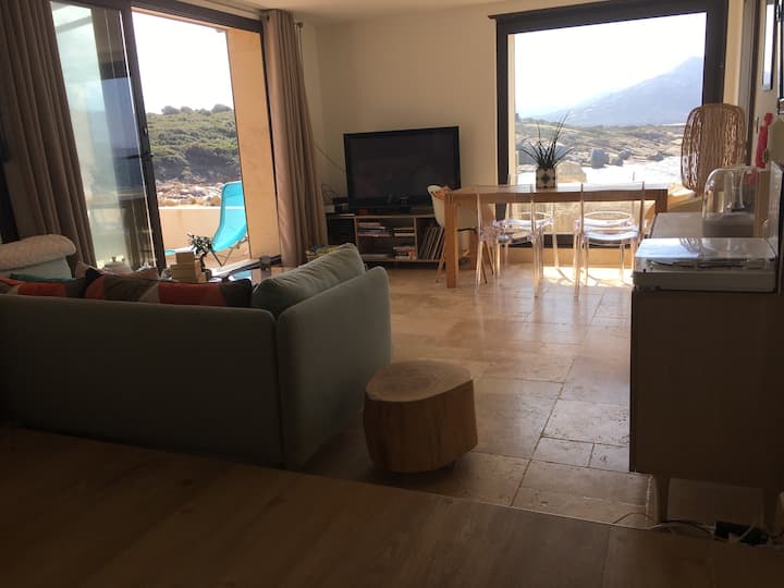 Dessous De Villa T3pieds Dans L'eau - Algajola