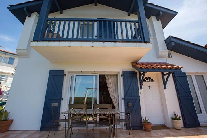 Maison Sur Les Hauteurs D’hendaye Plage - Hendaya