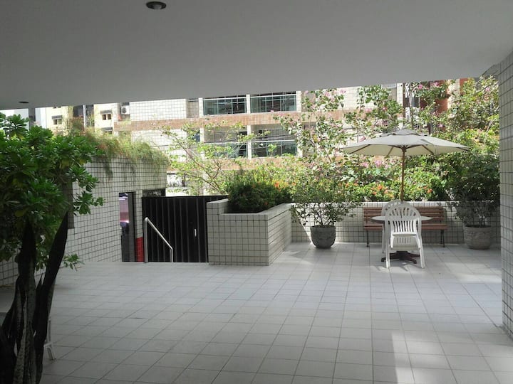 Ponta  Verde Melhor Localizaçõ. 2 Quartos - Maceió