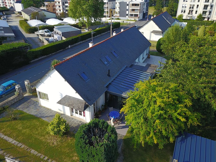 Grande Maison Véranda Et Jardin 8 à 10 Personnes - Dinard