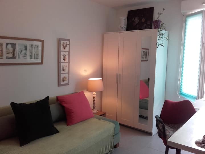 Chambre Calme Sur Jardin Pour 1 Personne - Marseille