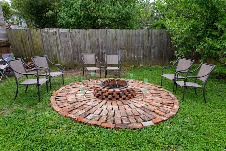 1paristown Point/2 Bath/dog/fenced Yard - Louisville, KY