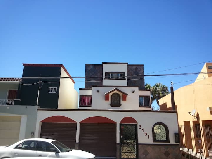 Henry's House, Quiet And Secure Home Near Beach ⛱ - Tijuana