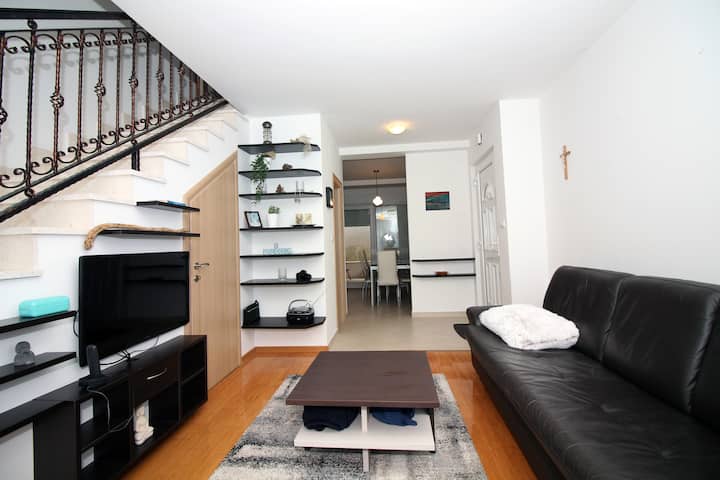 2 Bedroom Apartment In Tisno - Tisno