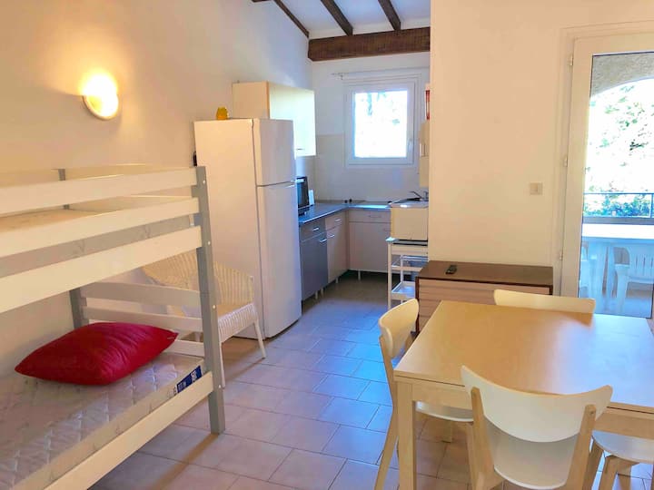 Appartement Près De La Mer, à L’étage - Corsica