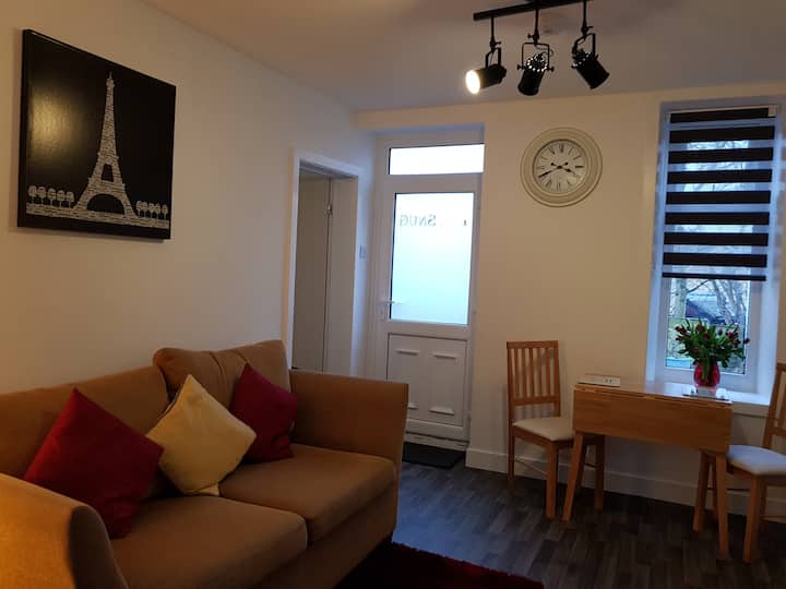 The Snug @ Plover Cottage Lindley - Huddersfield