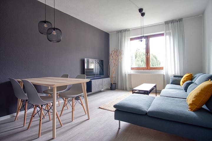 Family Apartment | Near City | Netflix | Parking - Essen