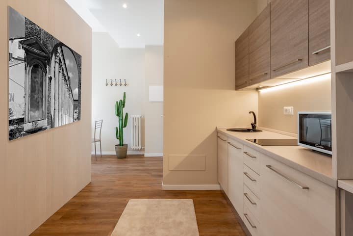 Mora 5- Quite Apt. For 4 In The Heart Of Milan - Mailand