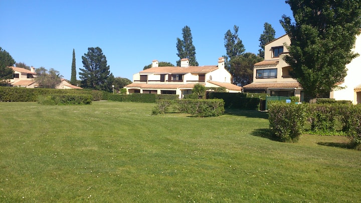 Appartement Avec Vu Sur Le Golf - Saint-Cyprien Plage