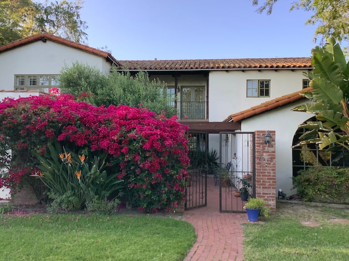 Coastal Mediterranean Villa - Santa Barbara, CA