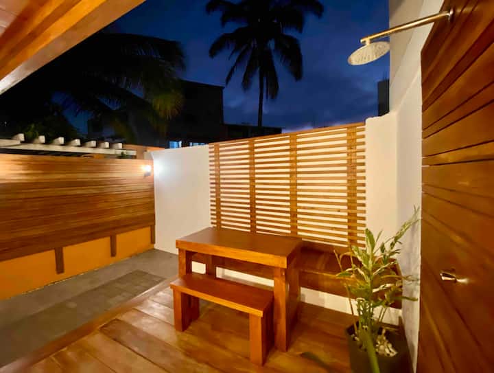 Island Life Studio Galapagos - Puerto Ayora