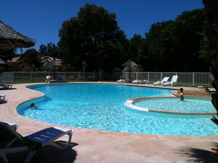 Klimatisierte Mini Villa-3 Schlafzimmer (8 +2 Schlafplätze) - Cala Rossa 1 Km - Porto Vecchio 6 Km - Porto-Vecchio