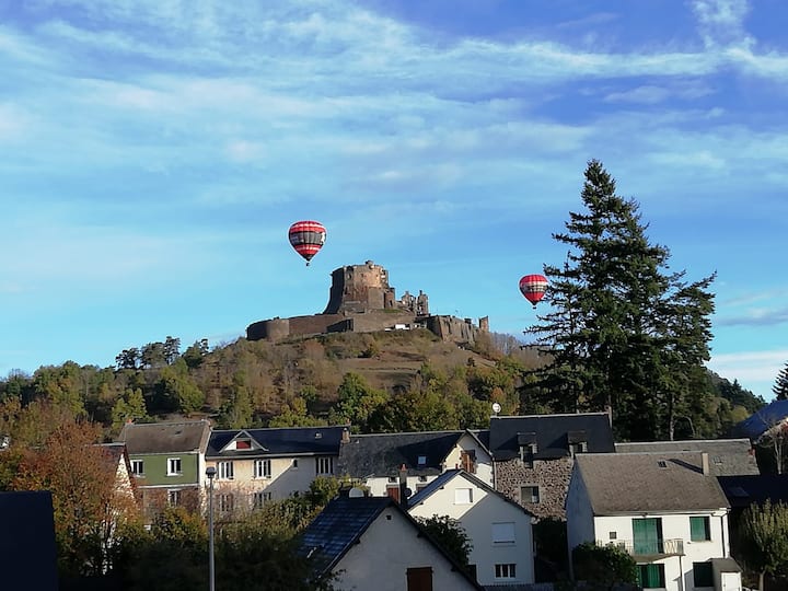 Gîte La Rando Face Au Château - Saint-Nectaire