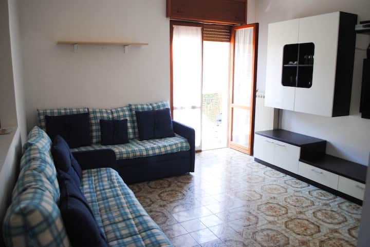 Joli Appartement à 200 Mt De La Plage - Rodi Garganico