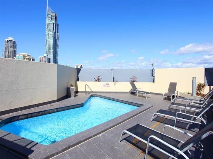Entire Apartment• Surfers Paradise - Surfers Paradise