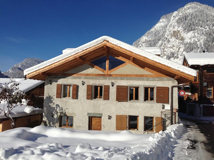 Le Chable 5 Bed Ski Chalet, Near Verbier - Champex-lac