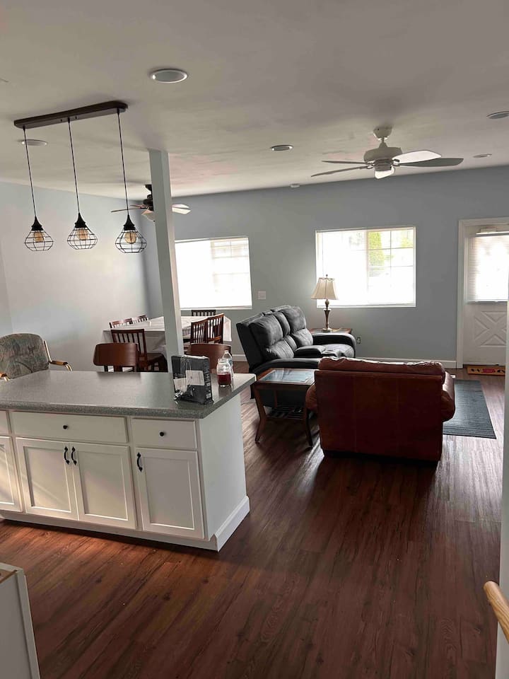 Unique Space -Spacious & Clean - 사우스벤드