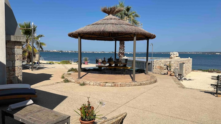 Pieds Dans L’eau . Tout Confort. - Sète